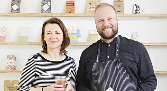 Mike & Becky - Mungamba, Congo, Dark Milk 50% - Cocoa Runners